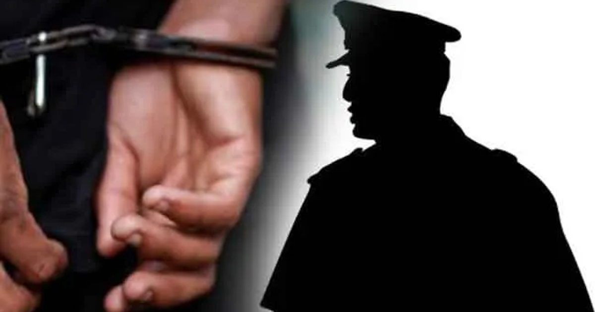 Two police officers arrested over Rs. 5,000 bribe - Lanka Newspapers